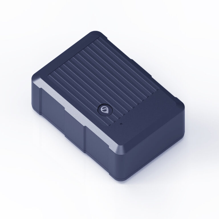 W18L - 4G Wireless GPS Tracker with Temperature Monitoring